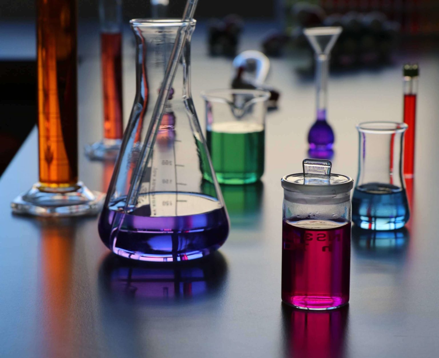 Synthenova - Custom synthesis and fine organic chemistry